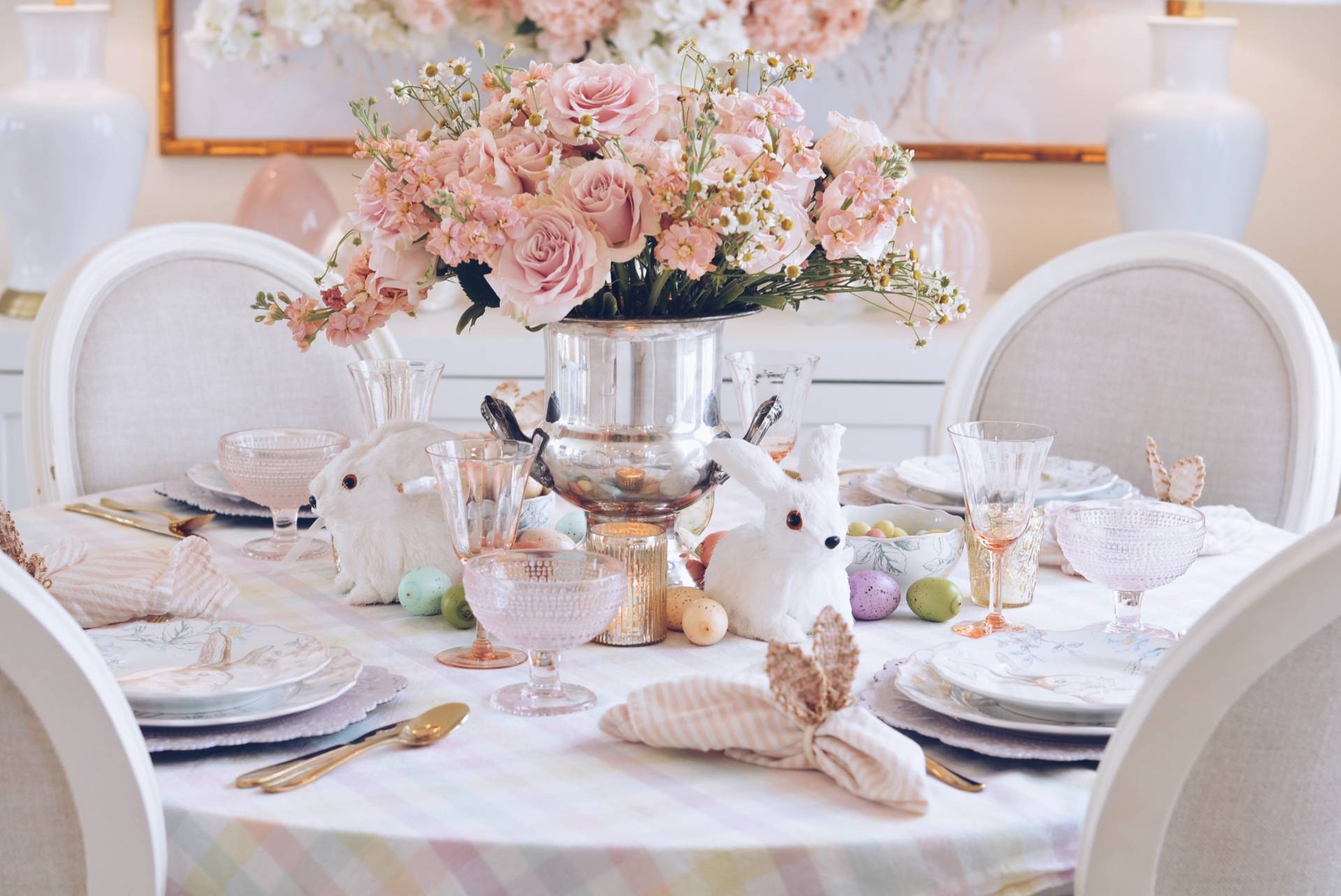 A Pastel Easter & Spring Tablescape - The Pink Dream