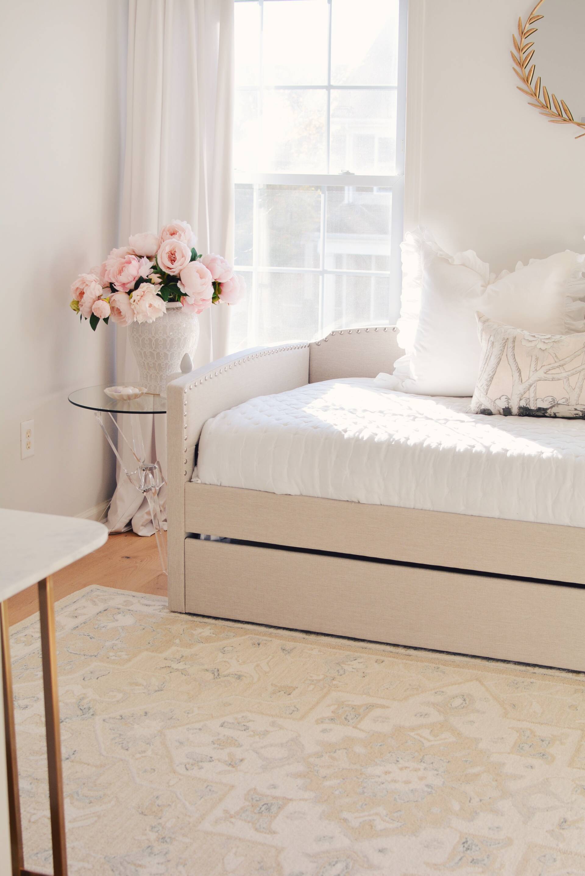 Guest bedroom reveal with Wayfair! - The Pink Dream